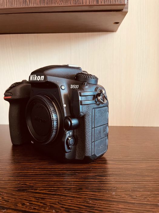 Camere foto Nikon D500 (Vand sau schimb cu Nikon Z6ii) Targu-Mures • OLX.ro