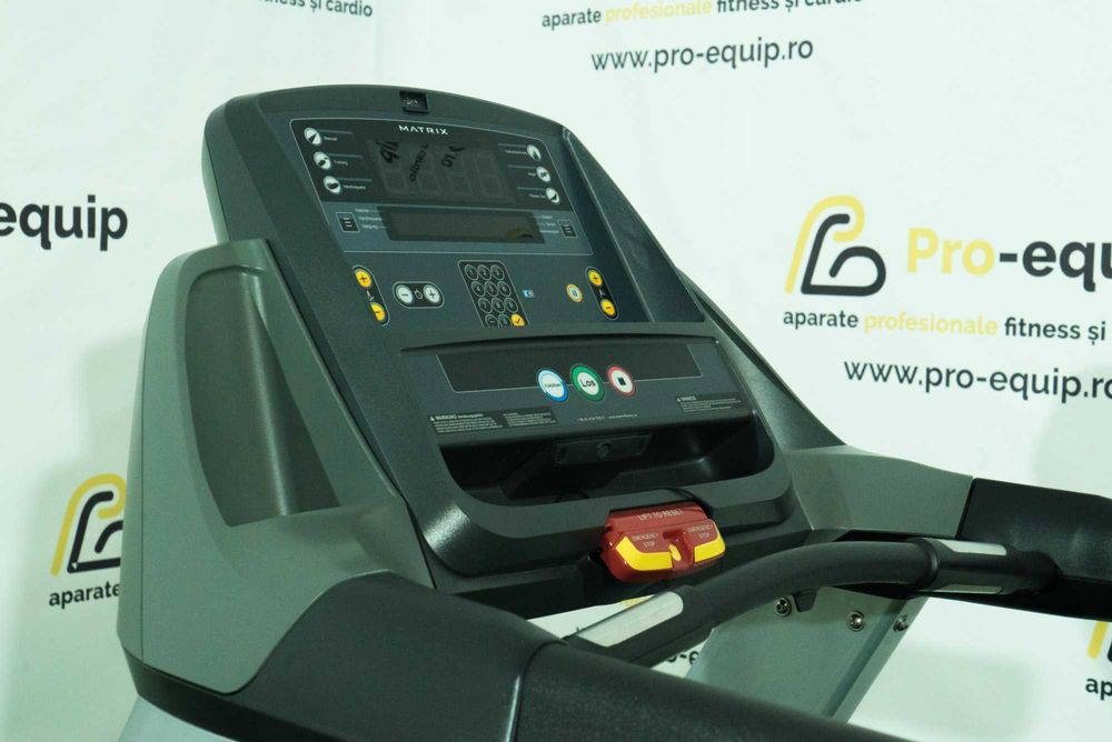 Banda profesionala de alergat Matrix T3x (livrare toata Romania) Iasi ...