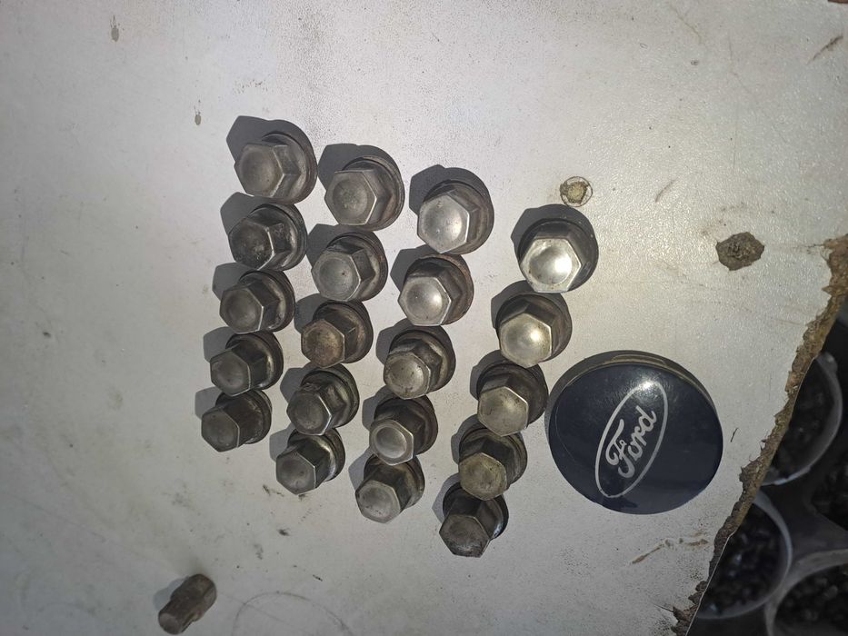 Piulite Jante Aliaj prezoane Ford Focus 2 3 4 Mondeo Kuga Fiesta Puma Bucuresti Sectorul 5 • OLX.ro