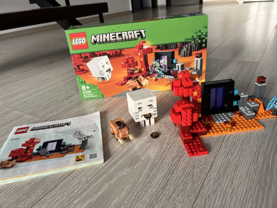 Lego minecraft Ambuscada in portalul Nether Dealu Mare • OLX.ro