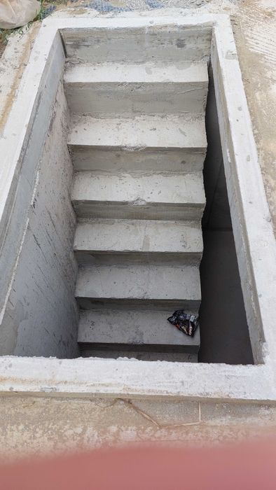 Capac beci construit in curte Bucuresti Sectorul 5 • OLX.ro