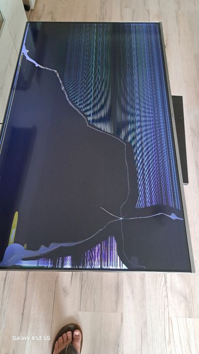Tv Samsung Qled 4K de piese display spart Bucuresti Sectorul 4 • OLX.ro