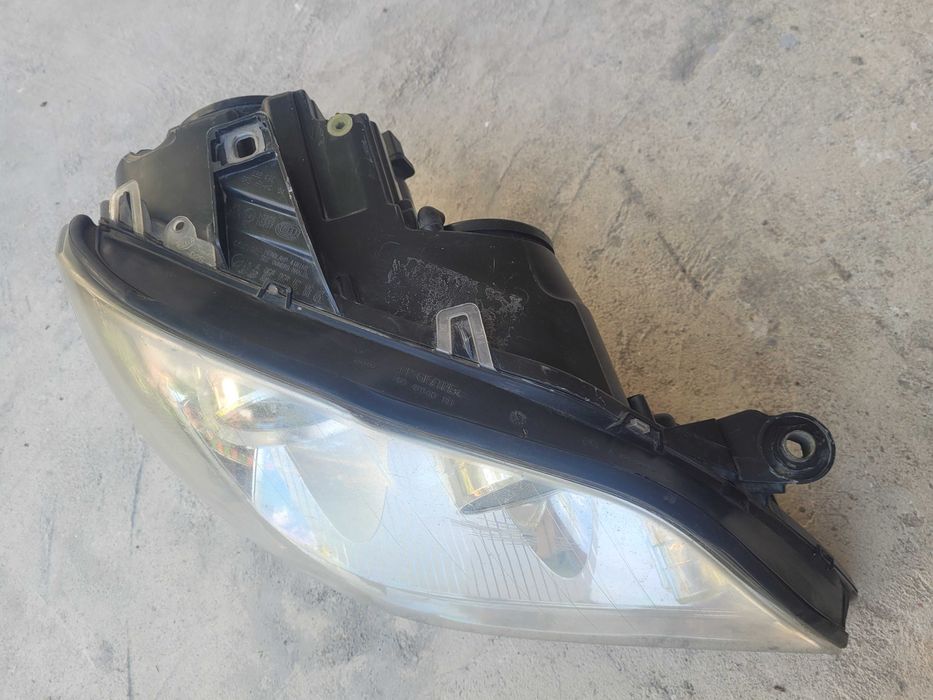 Mercedes Gl W164 Bi Xenon Far,Мерцедес гл 164 Би Ксенон фар гр. Хасково Център • OLX.bg