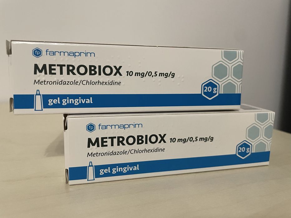 Metrobiox Metrogyl gel gingival 20g Piatra Neamt • OLX.ro