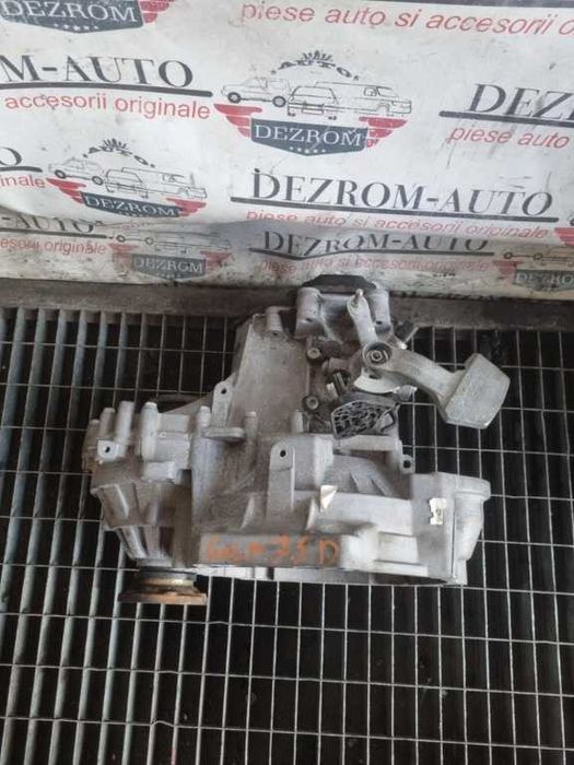 Cutie viteze MQ250 0A4300046S MLS VW Caddy 3 1.6 TDI CAYD 102 cai ...