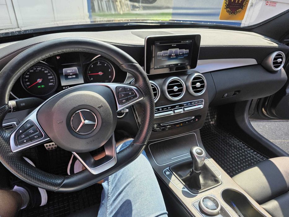 Mercedes-Benz C220D 2017 PACHET AMG Maro Interior Mahon 130.000km ...