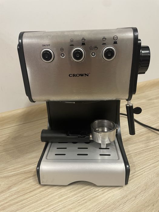 Кафемашина CROWN CEM - 1524 гр. Пловдив Южен • OLX.bg