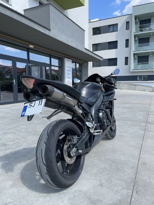 YAMAHA R1 all black Zalau • OLX.ro