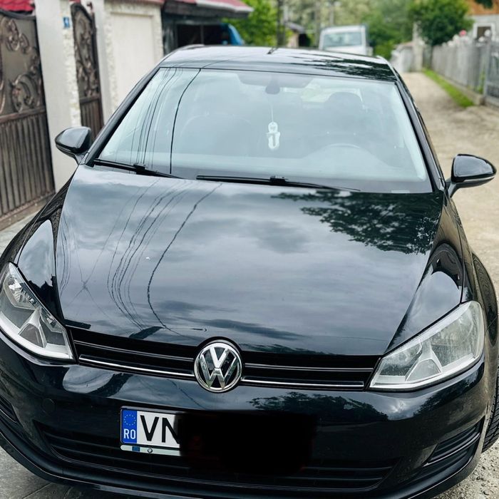 Vand Volkswagen Golf7 Focsani • OLX.ro