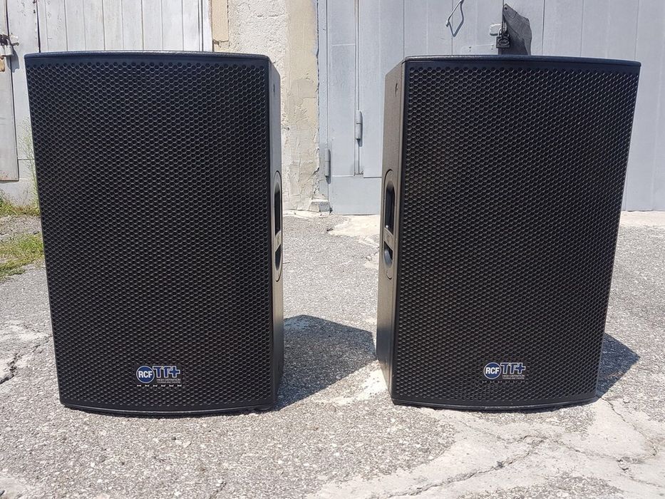 RCF TT 22 passive , ca fbt, qsc , dynacord , meyer sound, nova,ks ...