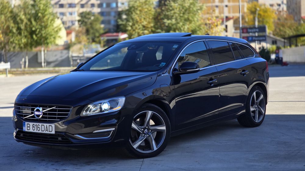 Volvo V60 ~ Plug-in-hybrid ~ 4x4 ~ D6 Bucuresti Sectorul 6 • OLX.ro