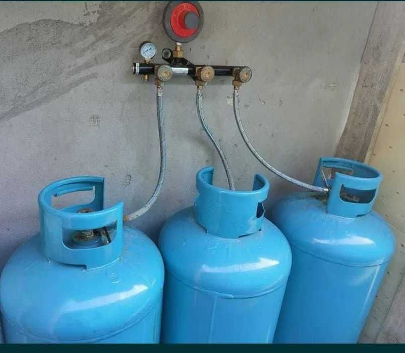 Kit cu 4 butelii GPL de 80L pentru conectarea la centrala,totul inclus ... Kit cu 4 butelii GPL de 80L pentru conectarea la centrala,totul inclus ...