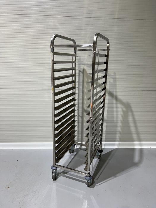 Rastel / carucior patiserie - gastronomie - 16 tavi 60 x 40 sau GN 1/1 ...