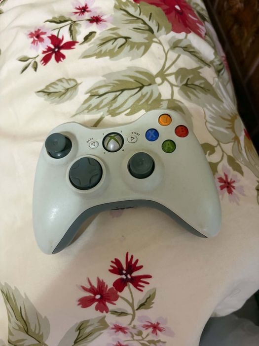 Vand xbox 360 urgent Foltesti • OLX.ro