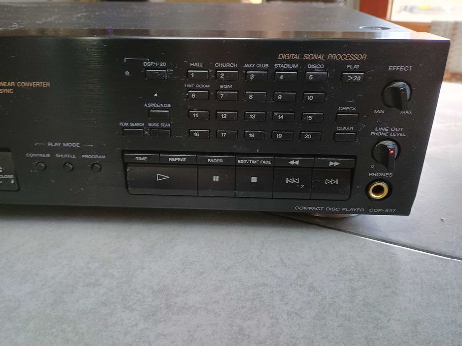 Sony CDP-897 cd player Timisoara • OLX.ro