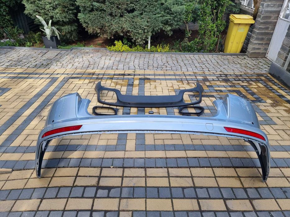 Задна броня за Porsche Panamera 971 с дифузьор, пластмаси и датчици гр ...