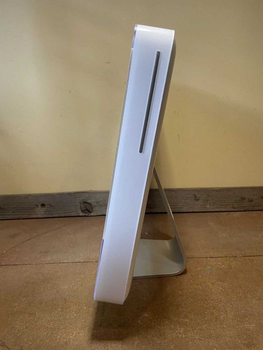 Pc de colectie Imac G5 20 inch EMC 2056 - 2005 - import Germania ...