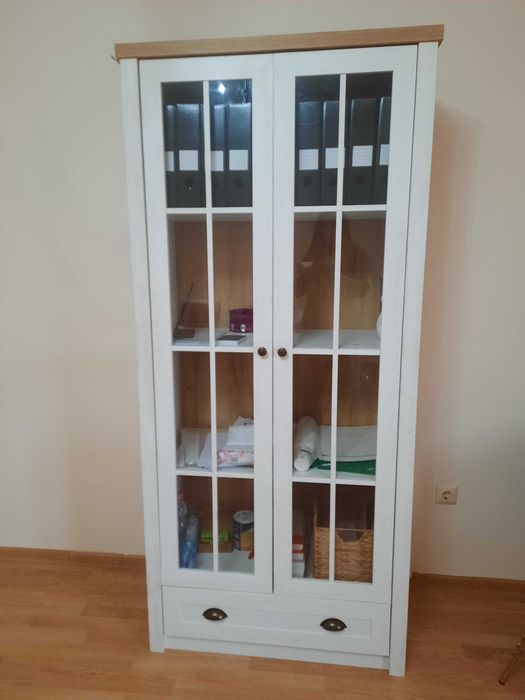 Mobila vitrina Jysk Marghita • OLX.ro