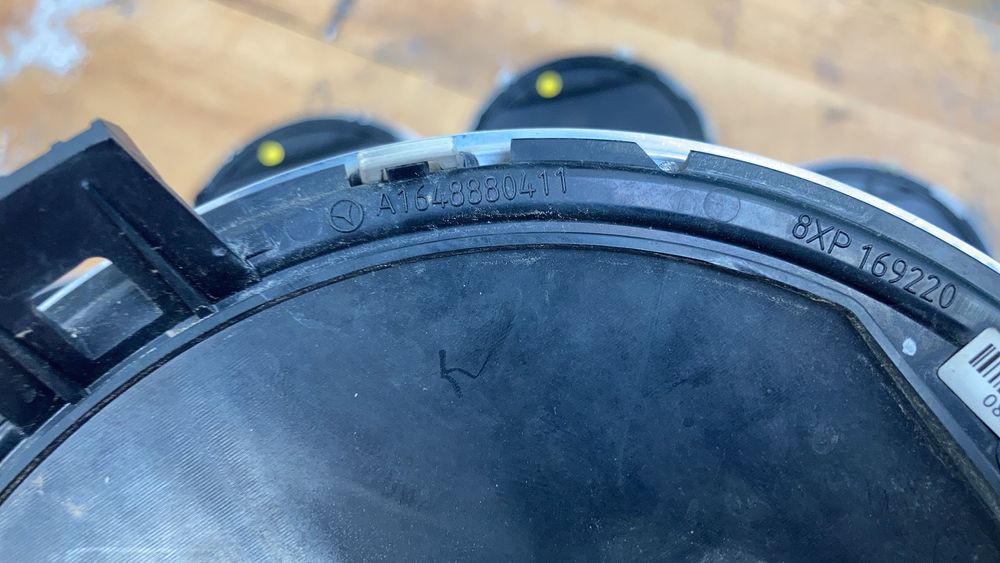 Emblema sigla Cu radar distronic Mercedes A1648884011 , A0008880500 ...