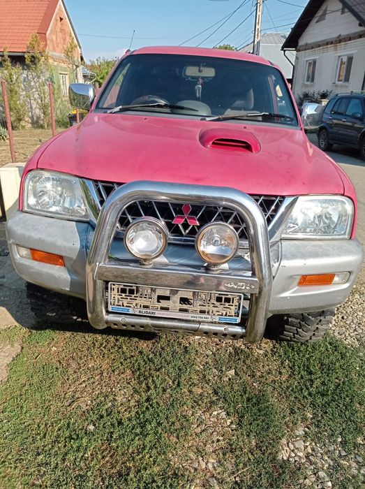 Vând Mitsubishi L200 Ciresoaia • OLX.ro