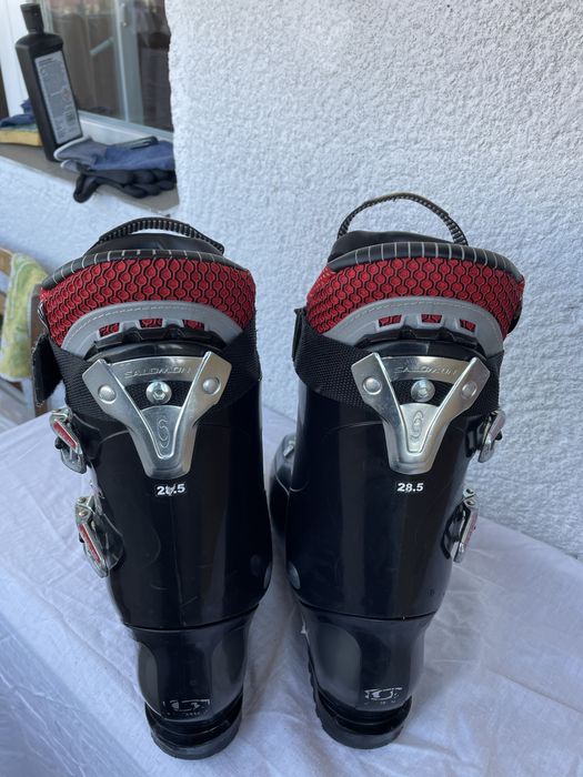 Clapari schiuri marime 28 nr 43 salomon energizer 70 Cluj-Napoca • OLX.ro