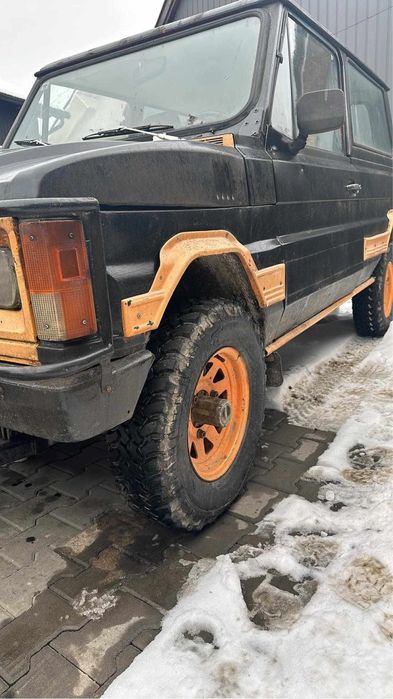 Vând Aro 10 , motor 1.9 diesel Fiser • OLX.ro