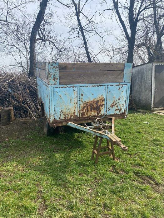 Vând remorca tractor/aro Slobozia • OLX.ro