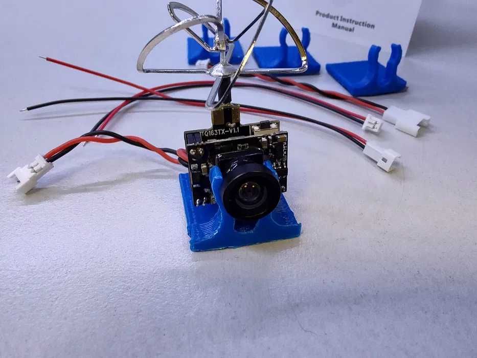 Camera video FPV cu transmitator + antena 200mw navomodel pescuit Bucuresti Sectorul 2 • OLX.ro