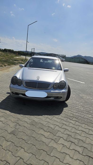 Mercedes Benz C200 cdi w203 Horezu • OLX.ro