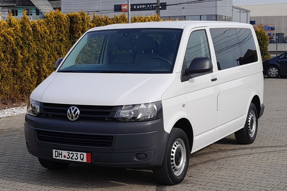 Vw Volkswagen t5 transporter caravelle, Clima și în Spate, 8 +1 locuri ...