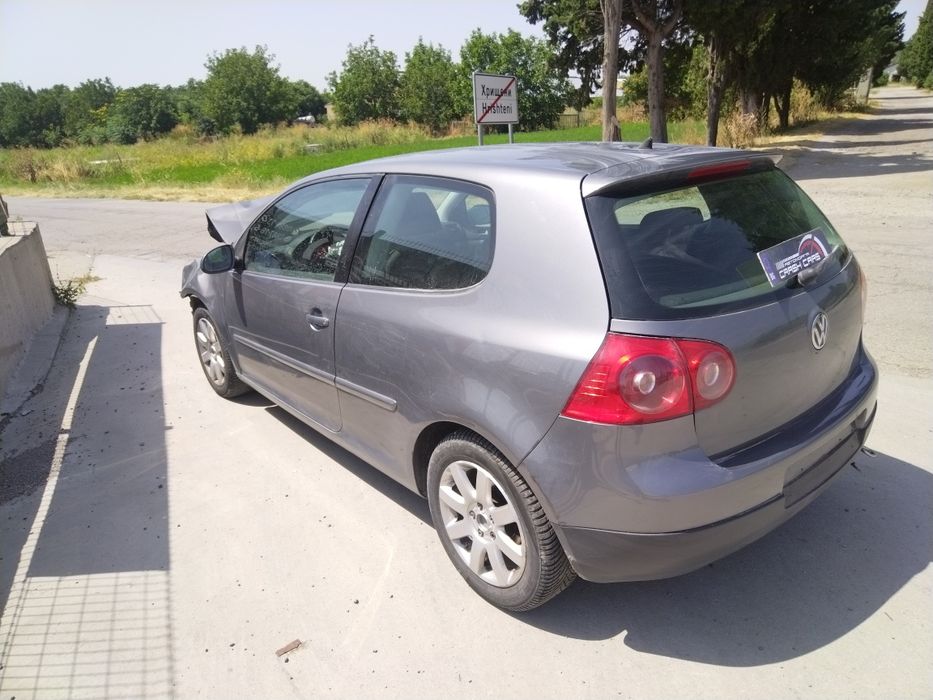 Фолксваген Голф 5 1.6 ФСИ / VW Golf 5 1.6 FSI BLF НА ЧАСТИ с. Хрищени ...