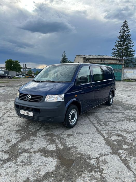 Vând vw transporter t5 1.9 tdi 105 cp cu 6 locuri... Maxi lung Piatra Neamt • OLX.ro