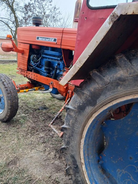 Vind tractor utb 650 Branistea • OLX.ro