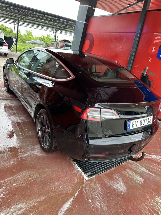 Tesla model 3 long range Brasov • OLX.ro