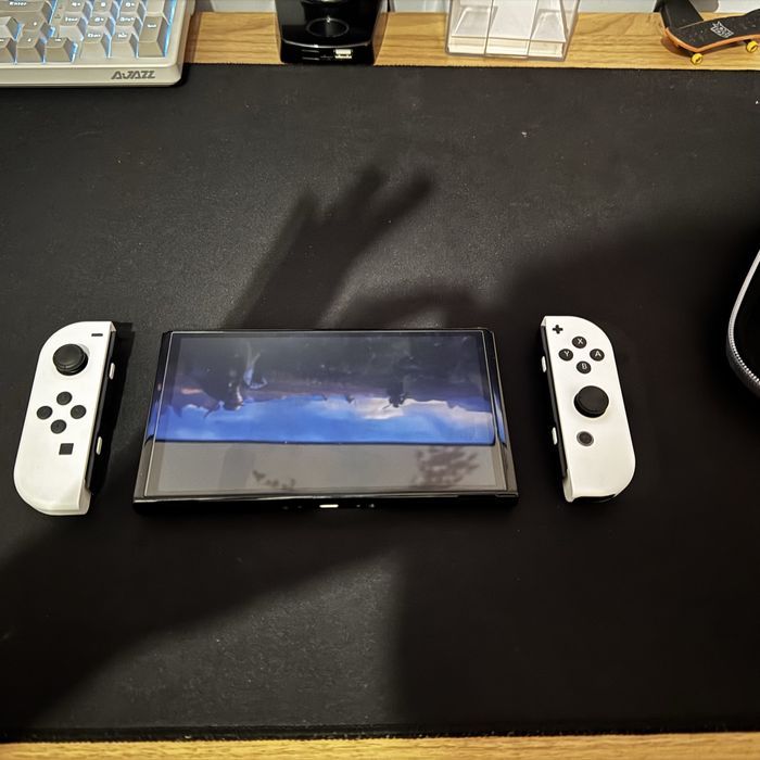 Nintedo Switch OLED+trusa +split pad +sd card 256gb Vaslui • OLX.ro