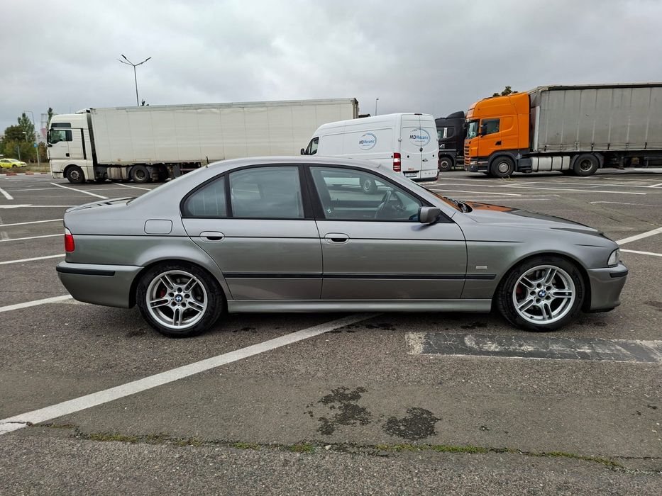 BMW E39 525I 2002 Constanta • OLX.ro