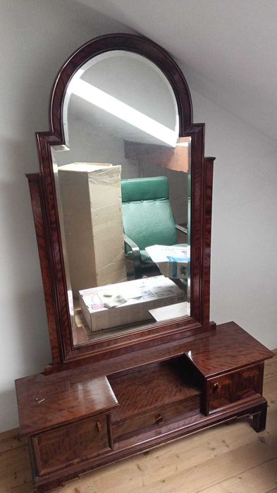 Vand mobila dormitor vintage Art Deco reconditionata Timisoara • OLX.ro