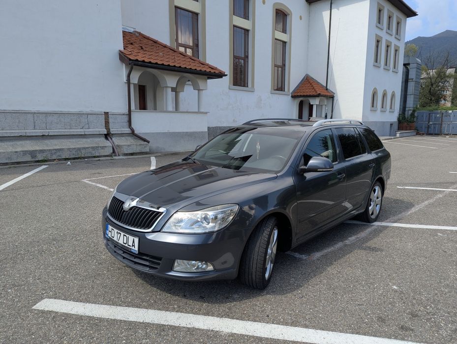 Skoda Octavia II combi Lupeni • OLX.ro