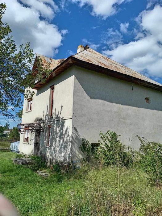 Se vinde casa cu etaj sighet Sighetu Marmatiei • OLX.ro