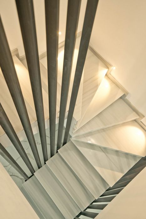 Vila P+1+Pod/5 camere/3 bai/ Sos. Bucuresti-Magurele/Str. Tangentei ...