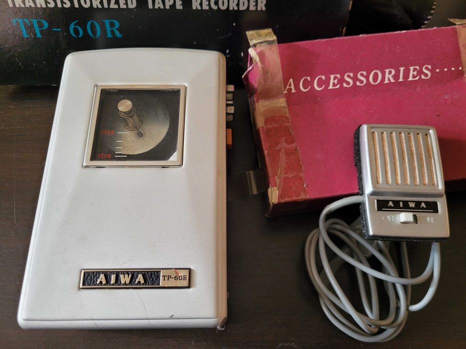 Aiwa TP-60R portable tape mini magnetofon Bistrita • OLX.ro
