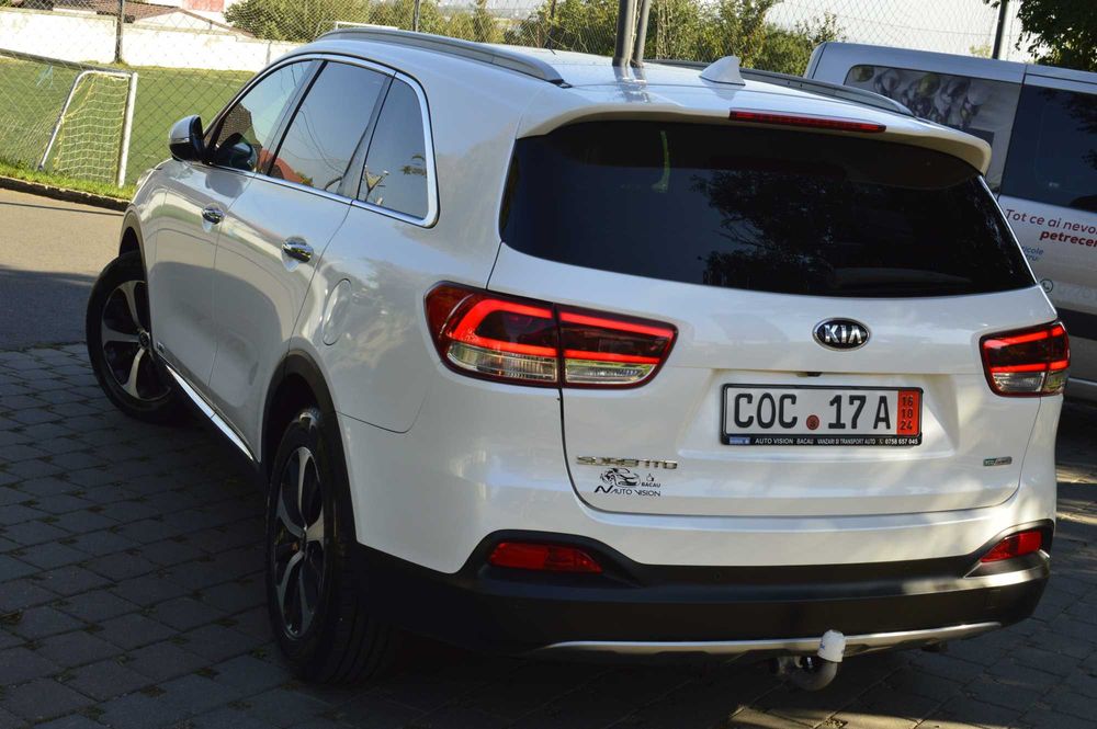 *RATE*Kia Sorento UM 4x4 facelift 08/2015 E6 webasto 200CP alb perlat ...