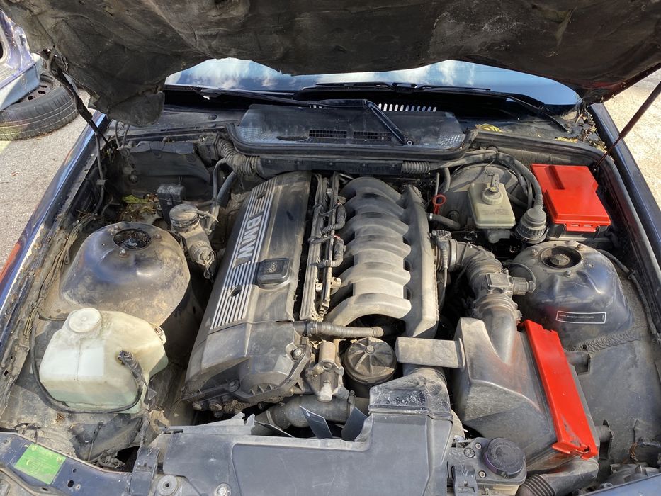 BMW E36 coupe m52b20 НА ЧАСТИ гр. Шумен Добруджански • OLX.bg