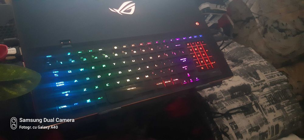 Laptop gaming Asus GX701GXR Buzau • OLX.ro