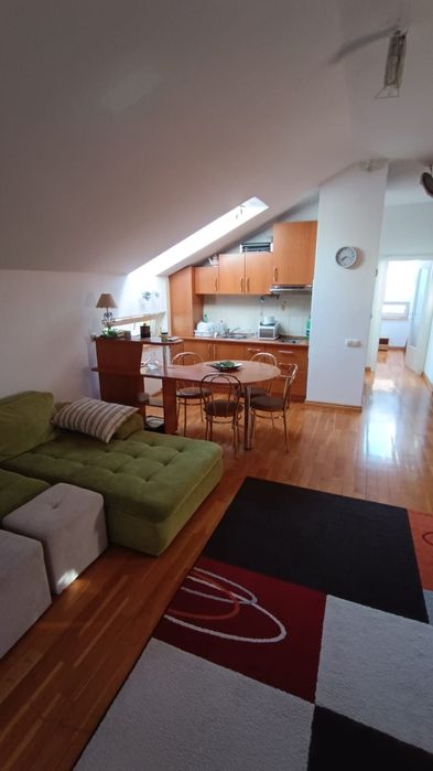 PF dau în chirie apartament cu 2 camere centru Cluj-Napoca • OLX.ro