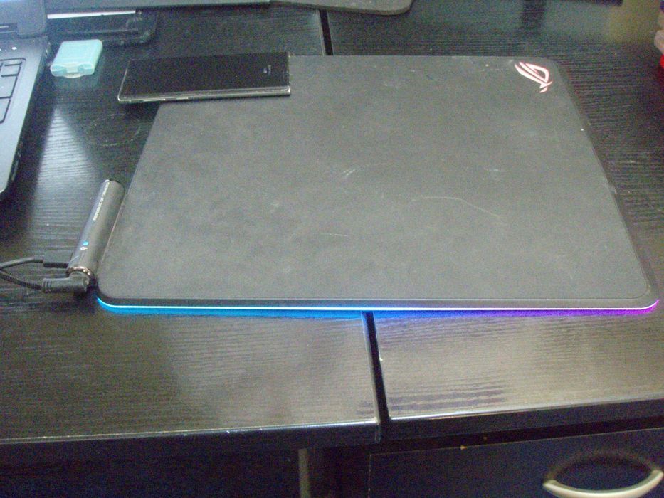 Mousepad ASUS ROG Balteus Qi, RGB, cu incarcare wireless Qi, Aura Sync ...