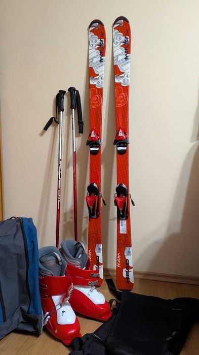 Echipament schi dama, utilizat, în stare tehnică foarte bună. Bucuresti ...
