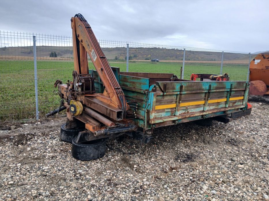 Bena basculabila cu macara Maierus • OLX.ro