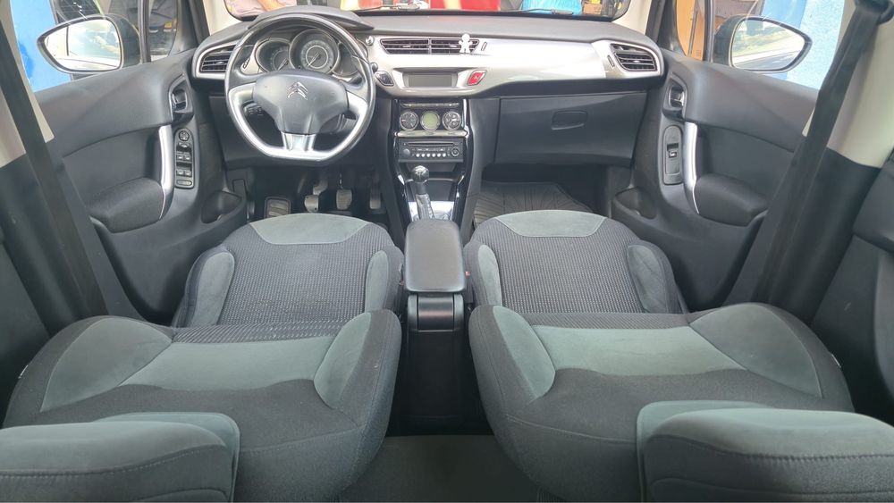 Citroen C3 model Exclusive an 2010 Euro 5, 89.800 km reali Bucuresti ...