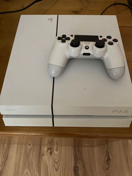 PlayStation 4 с 1 джойстик гр. Благоевград Идеален център • OLX.bg